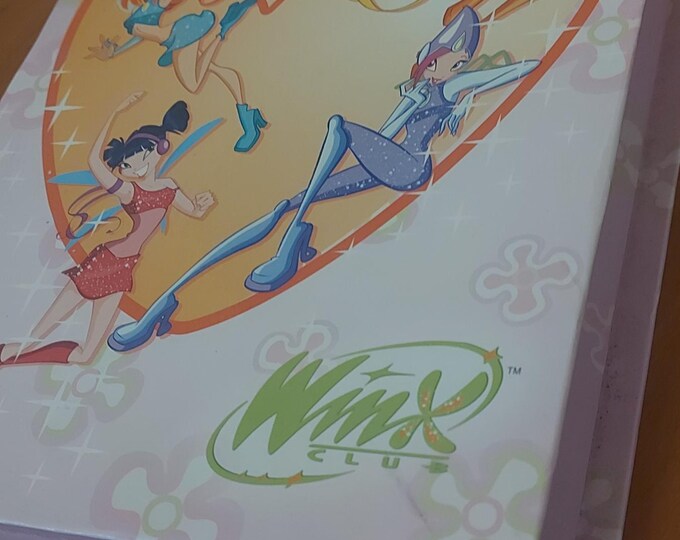 Winx Club Writing Set in Box With 3 Pencils, 7 Sheets of Writing Paper ...