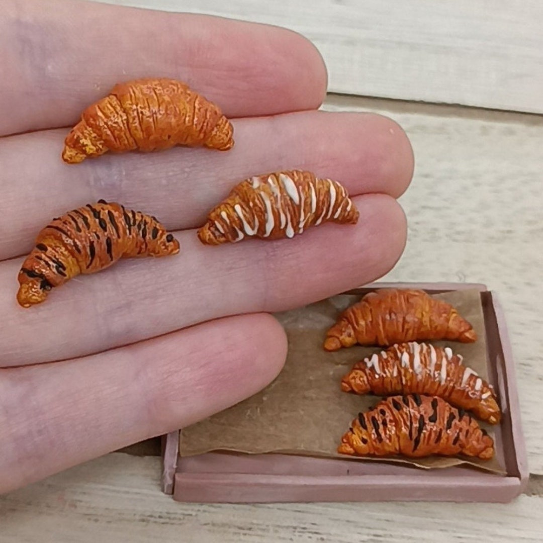 Miniature Croissant 1/6 1/12 Scale, Mini Food, Miniature French Bakery ...