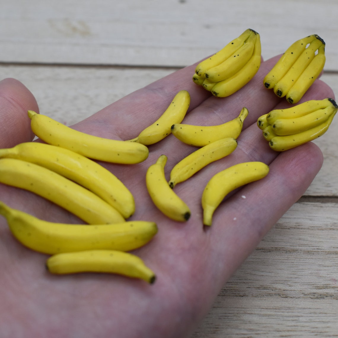 Miniature Banana for Doll, Dollhouse Miniatures, 1:6 Scale Banana ...