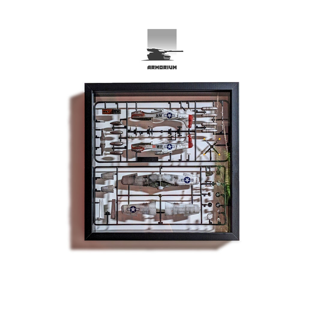P-51D Mustang Framed Deconstructed Model Kit on a Sprue 1/72 ...