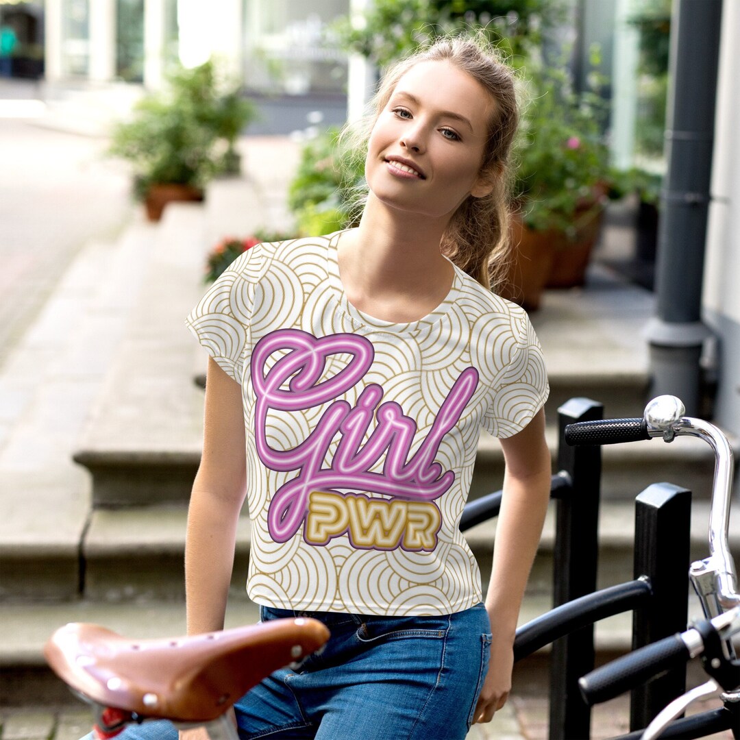 Power Girl Crop Top - Etsy