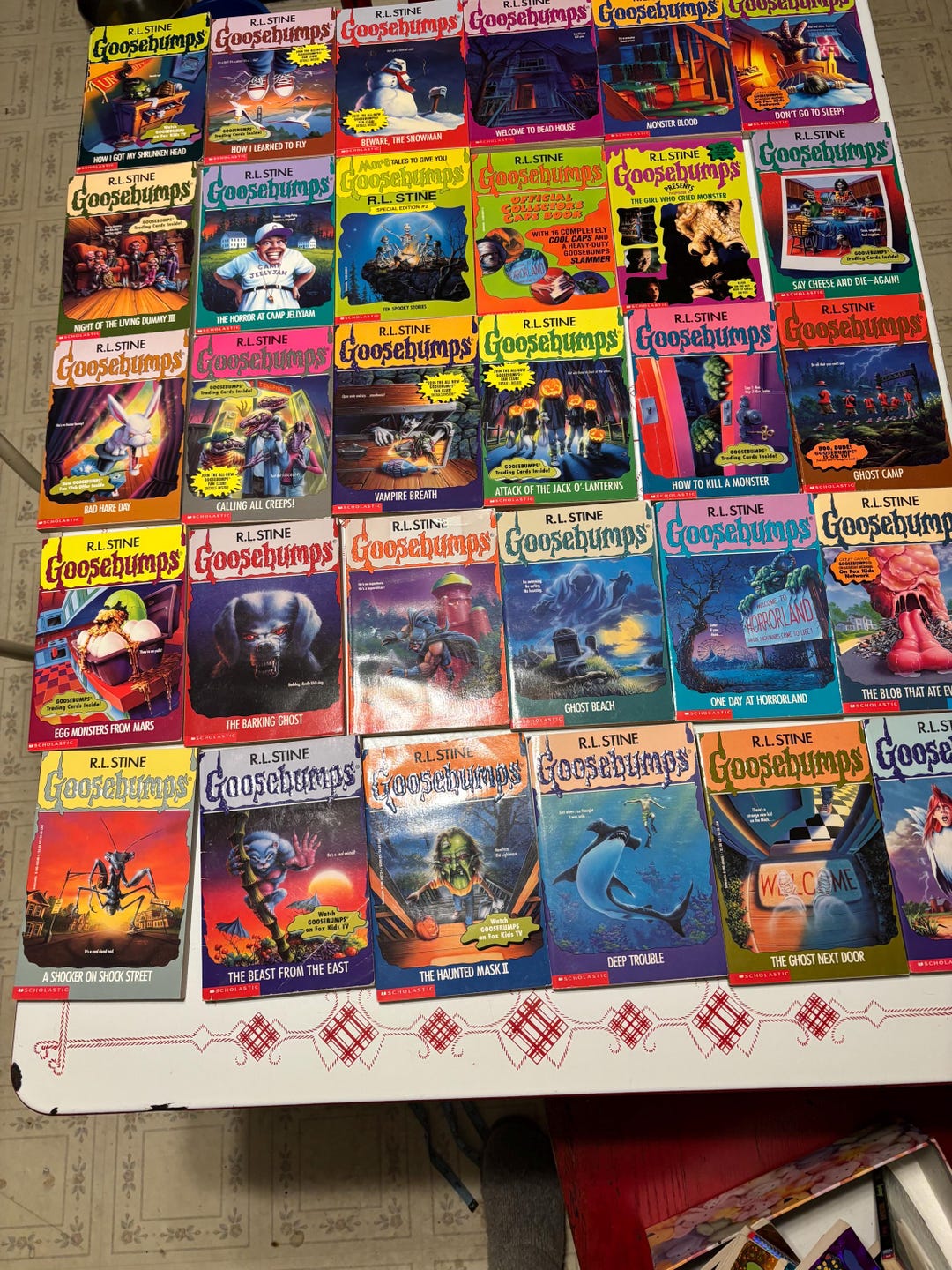 Bundle of 39 Goosebumps Books From 1990s - Etsy
