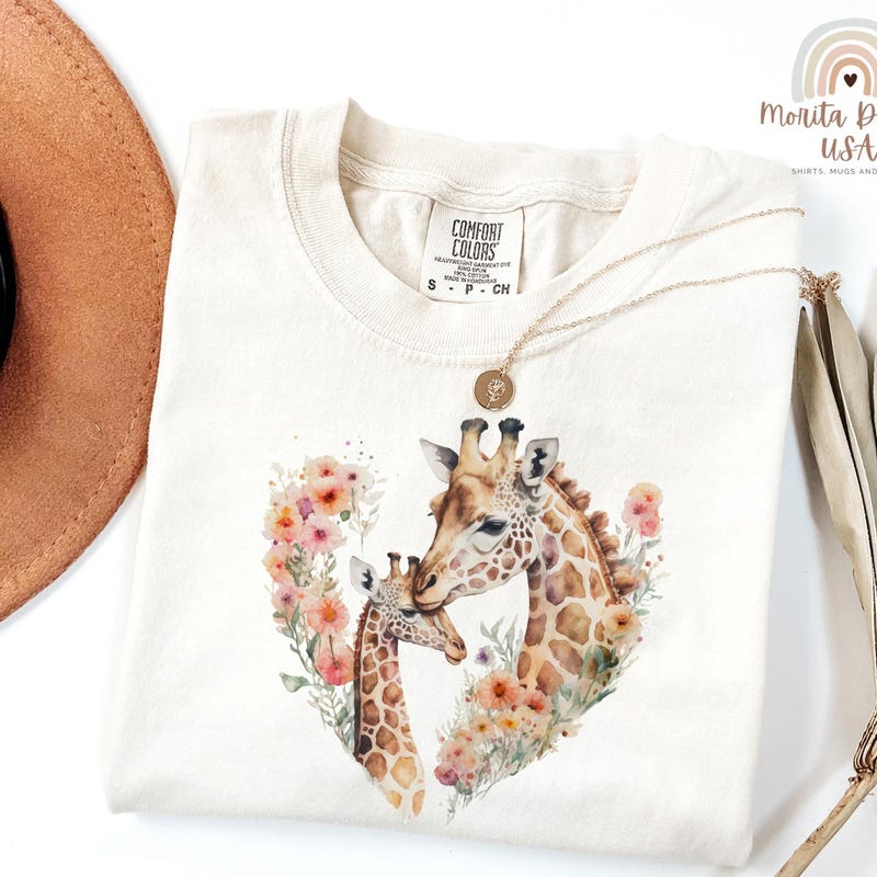 Giraffe T Shirt - Etsy