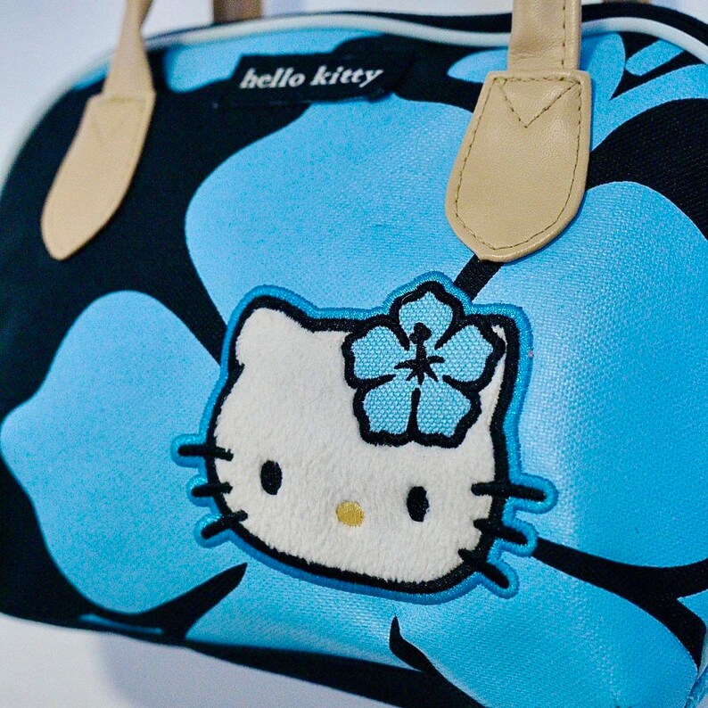 Hello Kitty Sanrio 2002 Blue Hibiscus Graphic Handbag. Super Rare and ...