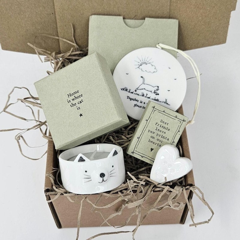 Cat Themed Gifts - 60+ Gift Ideas for 2026
