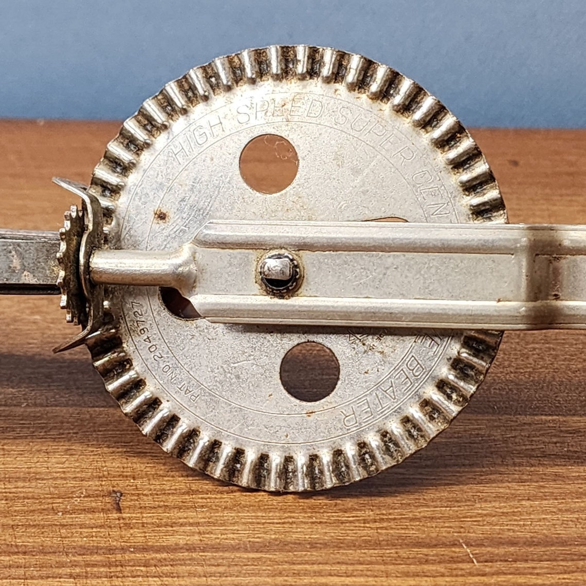 Vintage A&J Ekco Hand Crank Egg Beater Mixer With Red and White Wooden ...