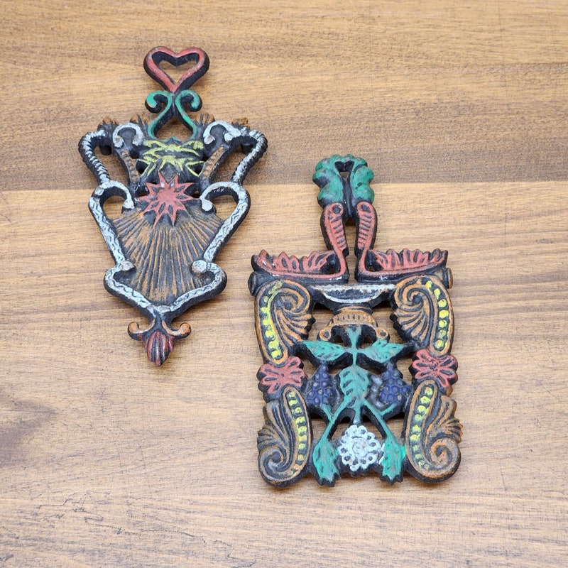 Wilton Cast Iron - Etsy