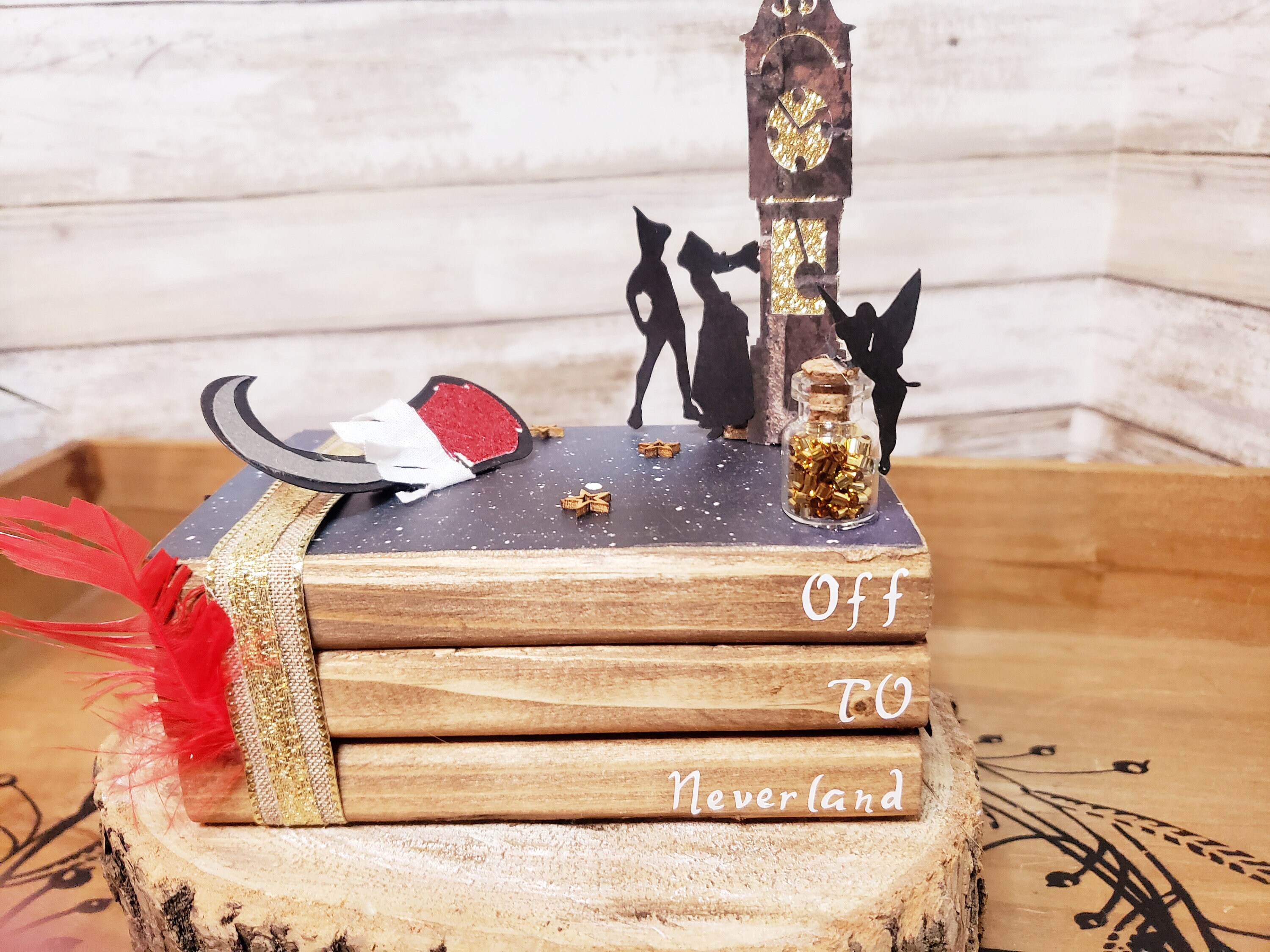 Peter Pan Neverland Centerpiece, Tinkerbell, Wendy, Lost Boys, Captain ...