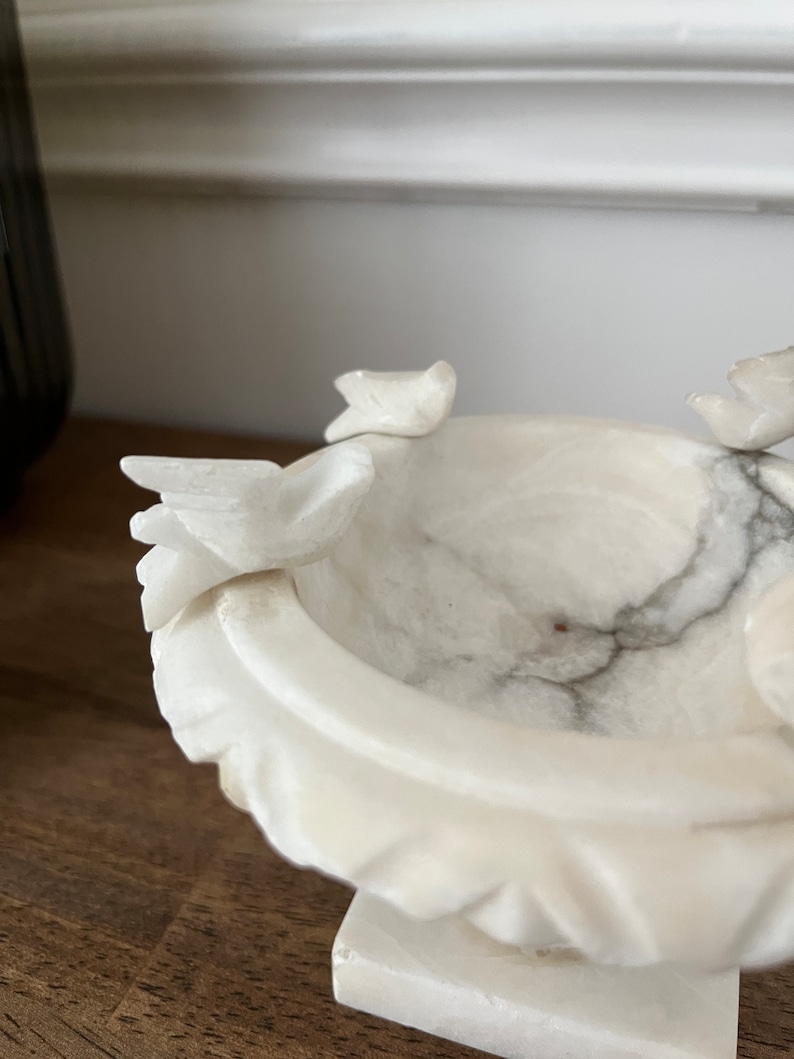 Vintage Alabaster Bird Bath With All 4 Birds - Etsy