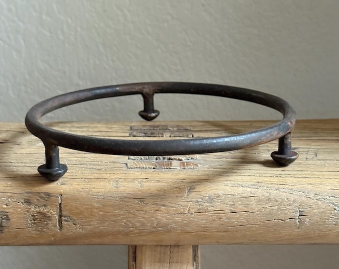 Vintage Iron Stand for Clay Vessels 6.25" in Diameter - Etsy