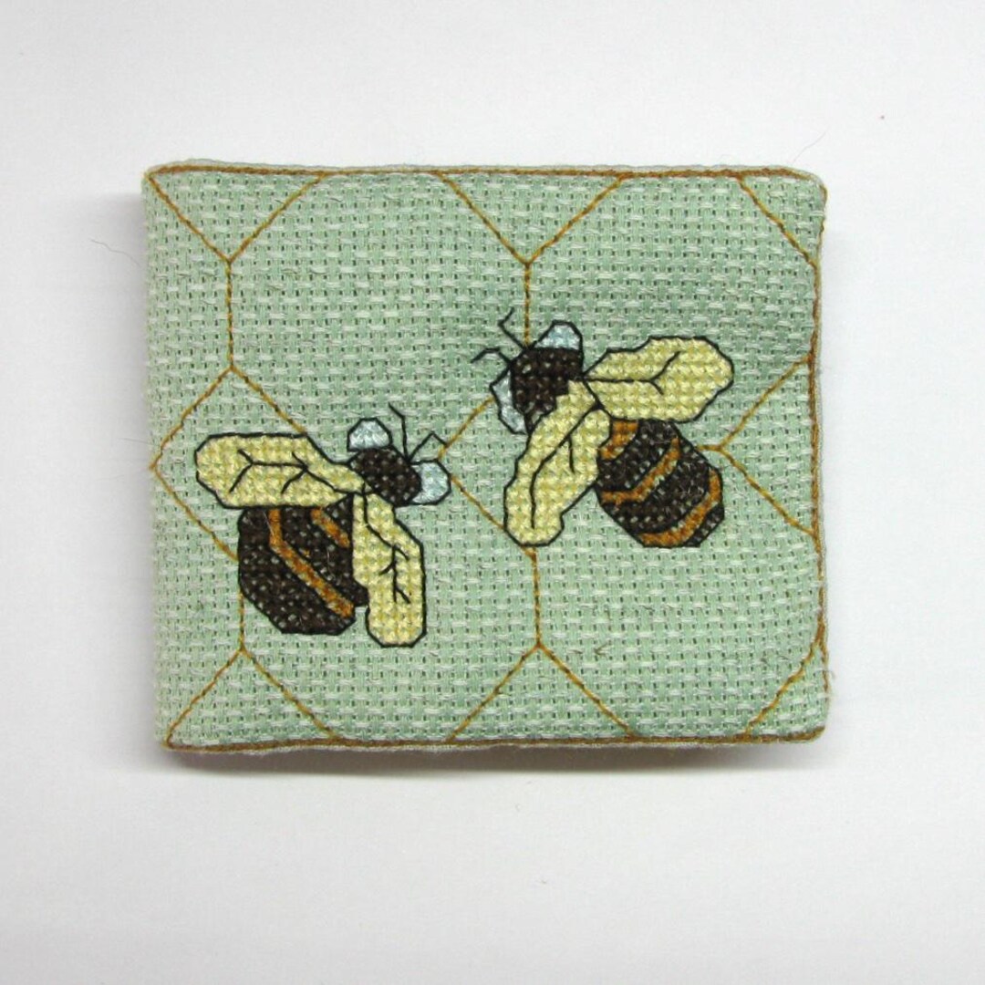Needle Storage Book - Busy Bees - Etsy