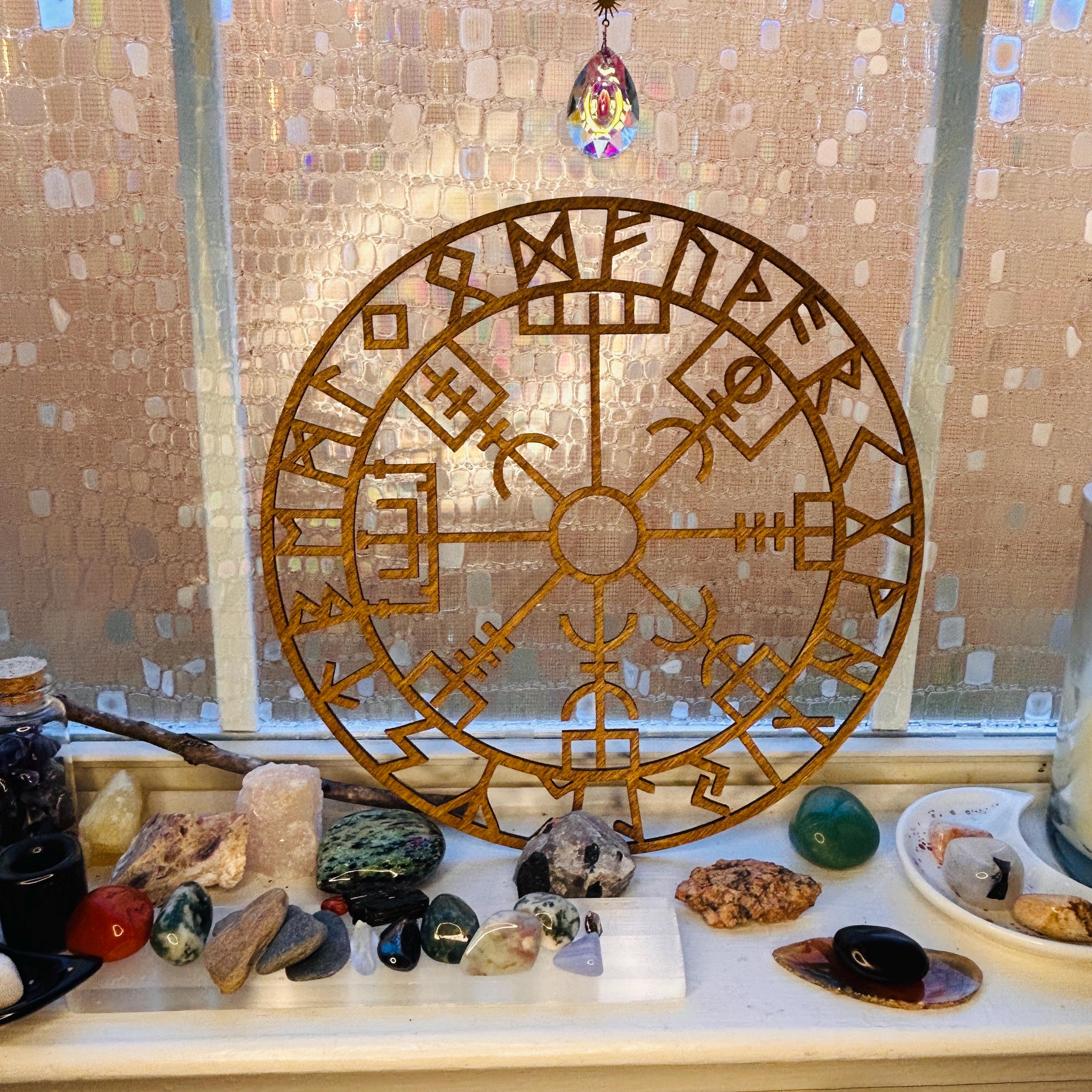 Viking Vegvísir Wall Art – Runic Compass, Norse Protection Decor - Etsy