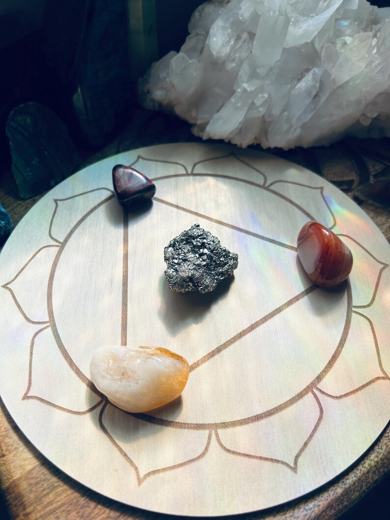 Solar Plexus Crystal Grid - Empower Your Confidence & Willpower - Handcrafted Grid for Chakra ...