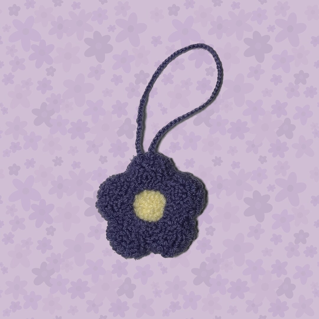 Punch Needle Flower Bag Charm (doubled-sided)(customizable) - Etsy