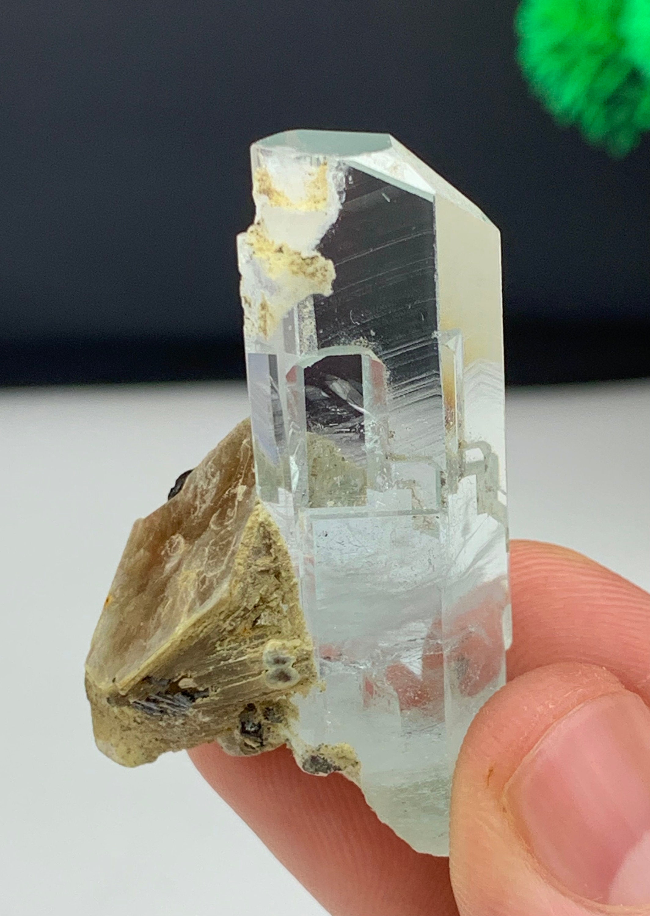 20 Gram Terminated Diamond Cut Aquamarine Specimen With Mica - Etsy