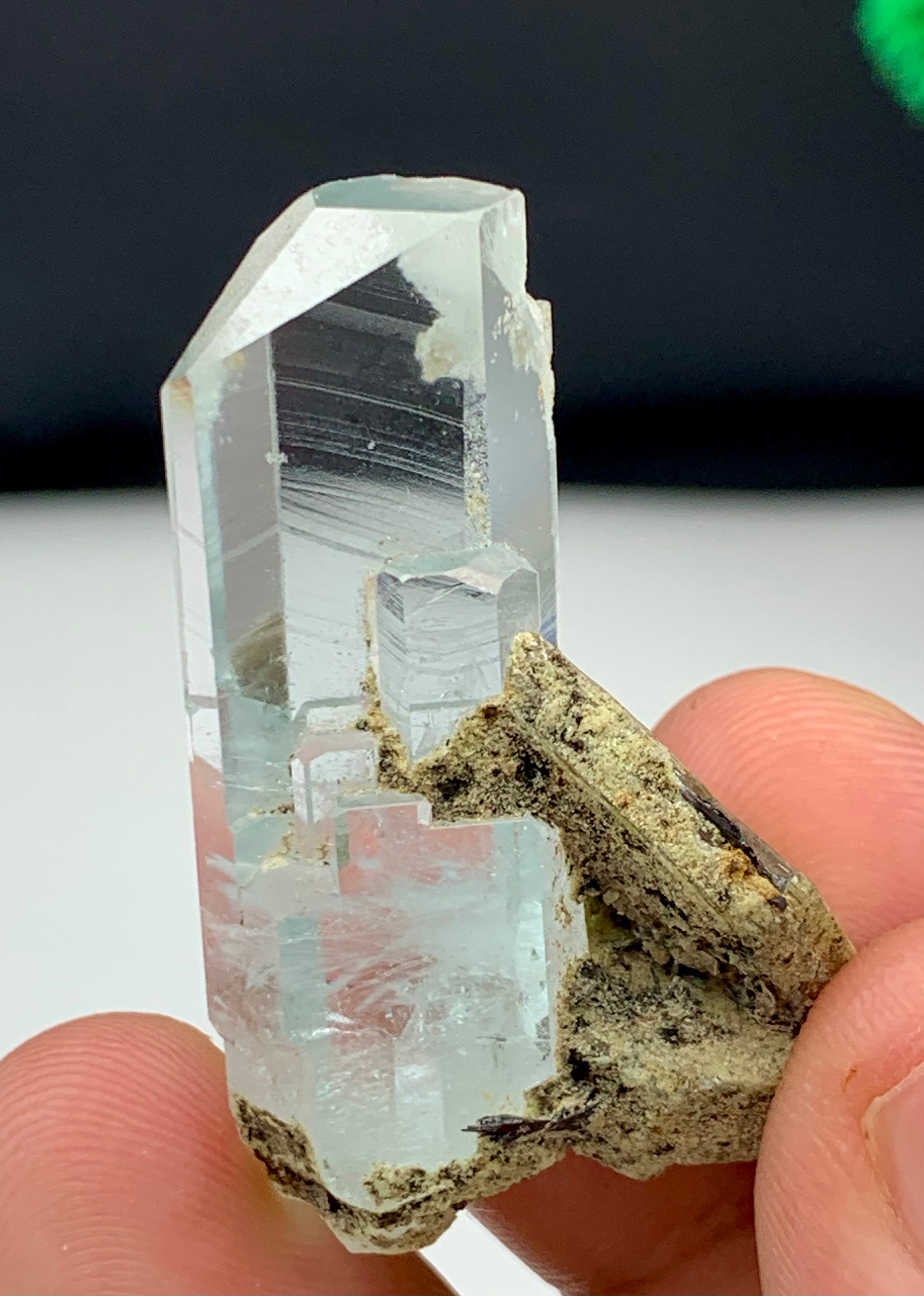 20 Gram Terminated Diamond Cut Aquamarine Specimen With Mica - Etsy