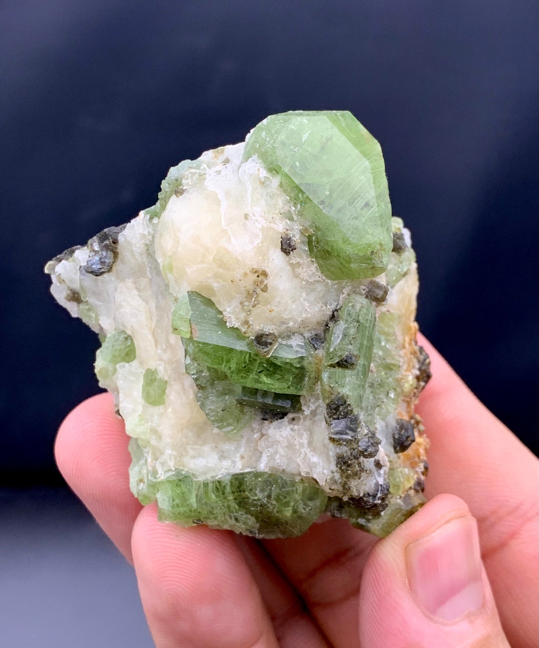 106 Gram Nice Terminated Lush Green Diopside Specimen With Nice Mica ...