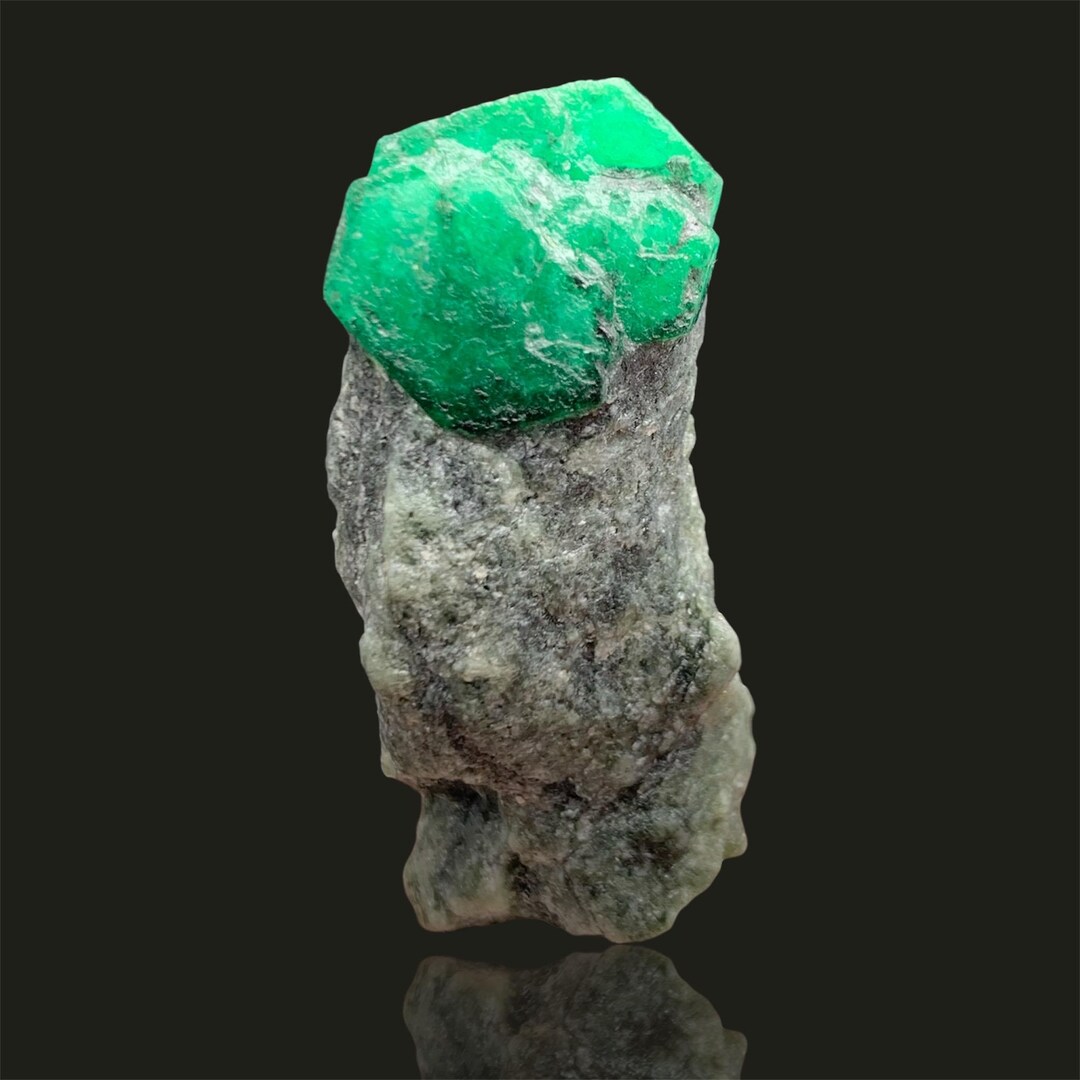 26 Gram Nice Terminated Beautiful Emerald Cluster Specimen on Mitrix ...
