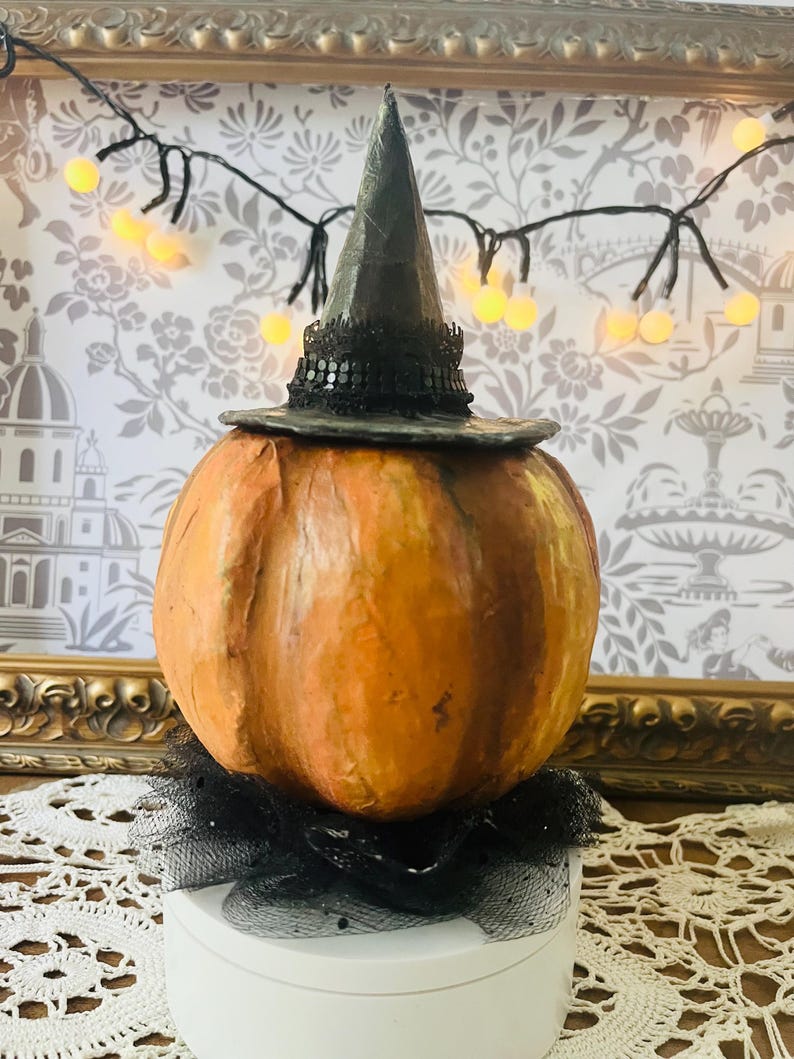 Edna -pumpkin Witch With Hat Top, Small Paper Mache Container OOAK - Etsy