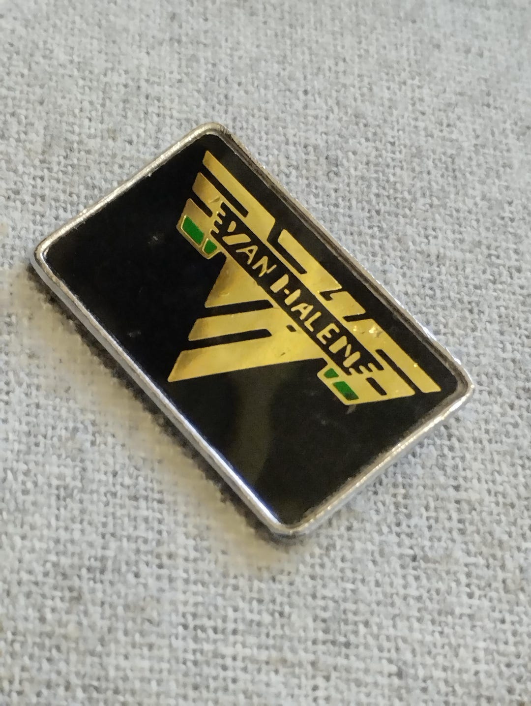 VAN HALEN, Vintage 80s Metal Pin Badge, Made in England Clubman Brand ...