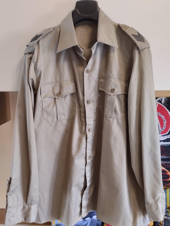 Vintage 70s Italian army military shirt, with drawing… - Gem