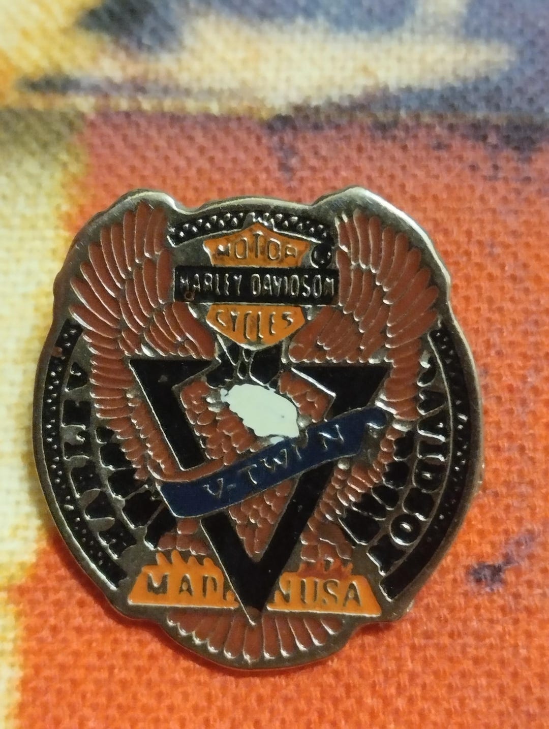 Harley Davidson Vintage 90s Pin, V2, Eagle, V Twin, Enamel Metal Pin ...