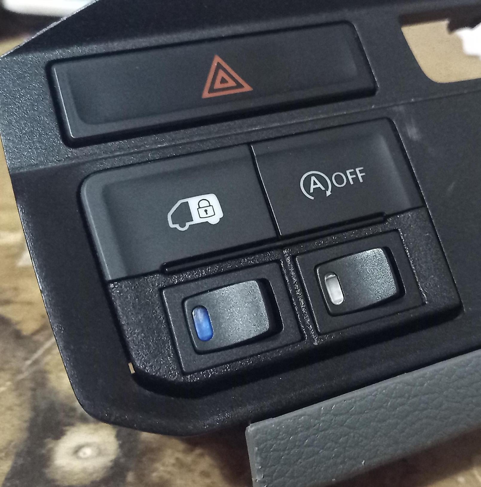 VW Crafter/man TGE Dash Switch Lower Left Insert With Dual 12V Aux ...