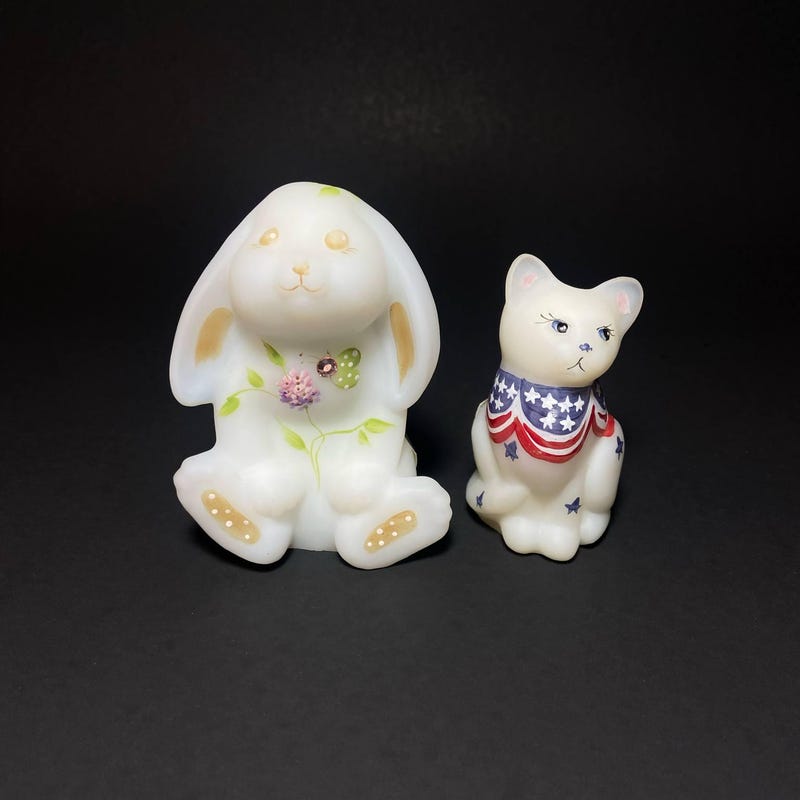 Fenton Rabbit - Etsy