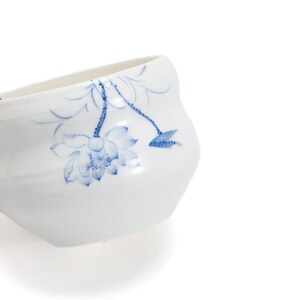 Hand-painted Blue Lotus Ceramic Matcha Bowl With Bamboo Whisk and Whisk ...