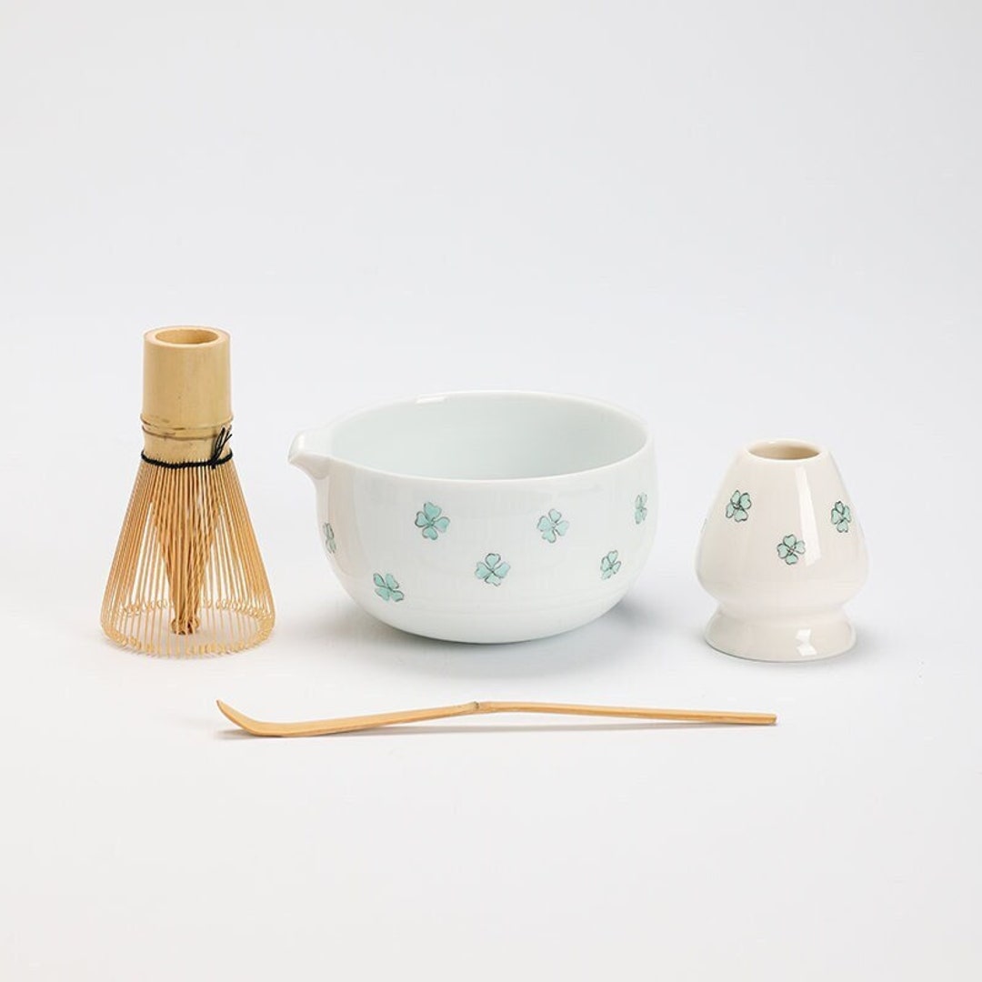 Hand-painted Four Leaf Clover Ceramic Matcha Bowl With Spout Bamboo ...