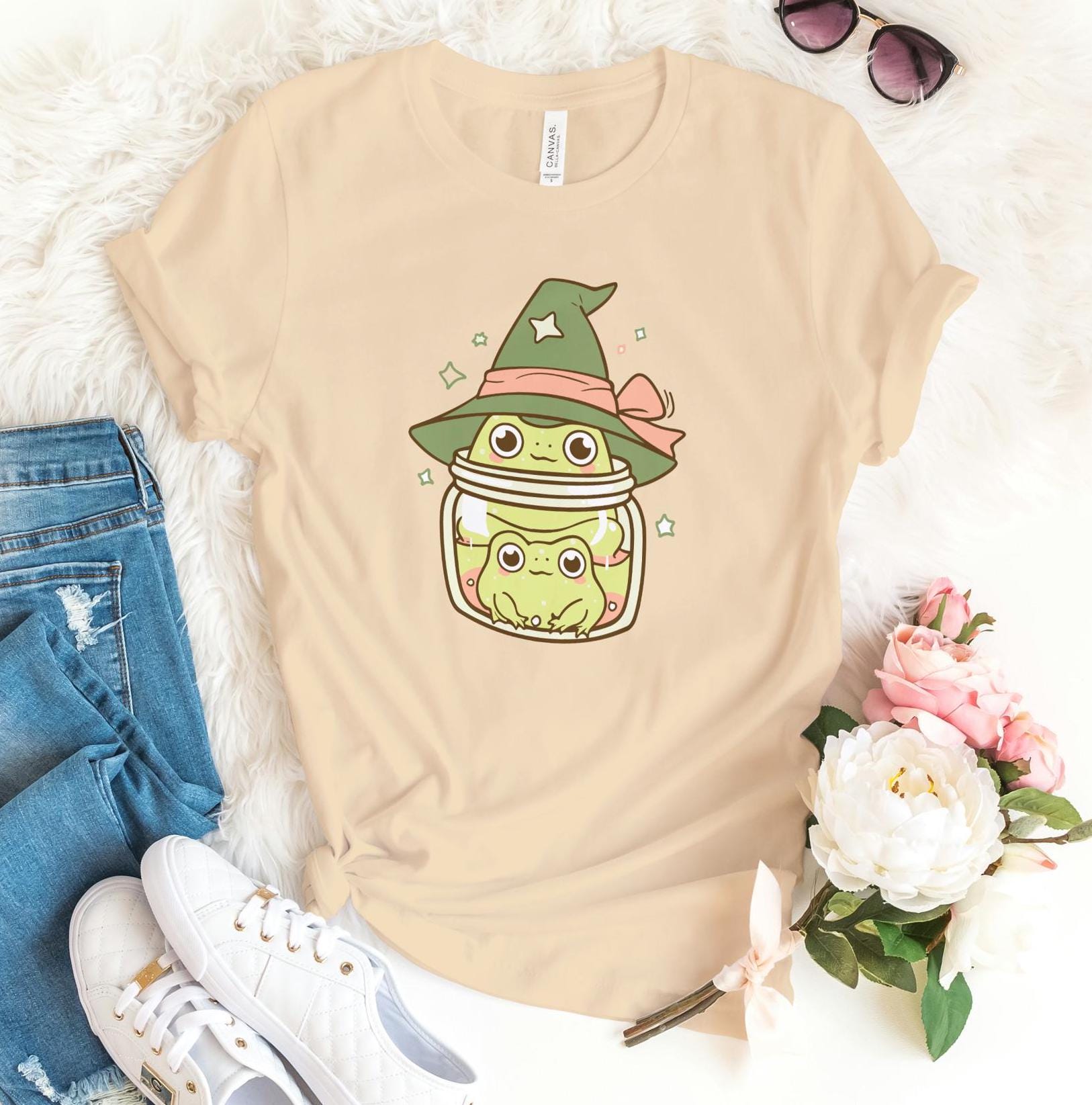 Cute Kawaii Wizard Frog Shirt, Frog in Mason Jar Tee, Animal Meme ...