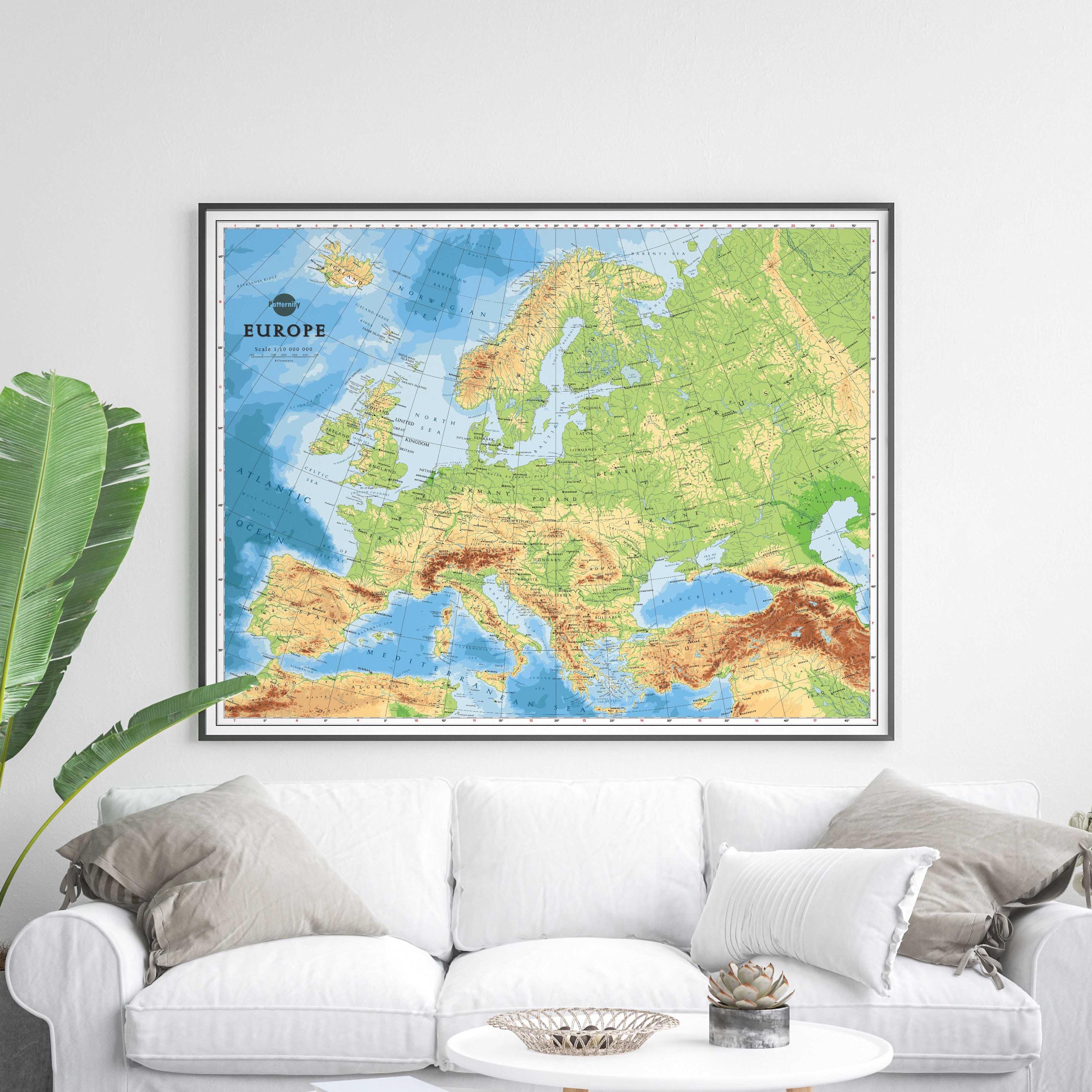 Europe Vector Map. Svg, Ai, Eps, Cdr and Pdf Files Included. Scalable ...
