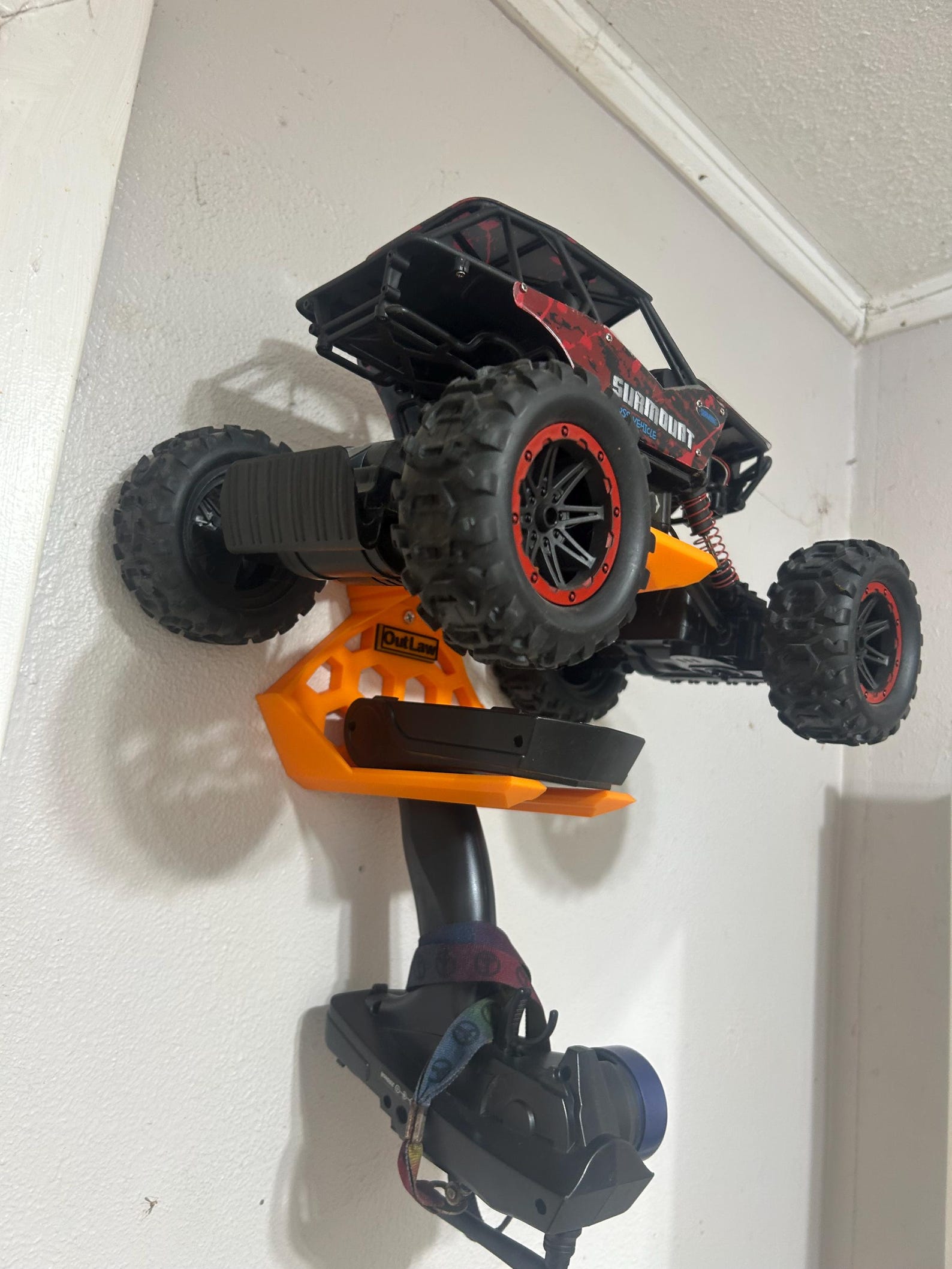 Mini RC Car Wall Display Shelf: 1/10 & 1/12 Scale - "the Runt" With ...