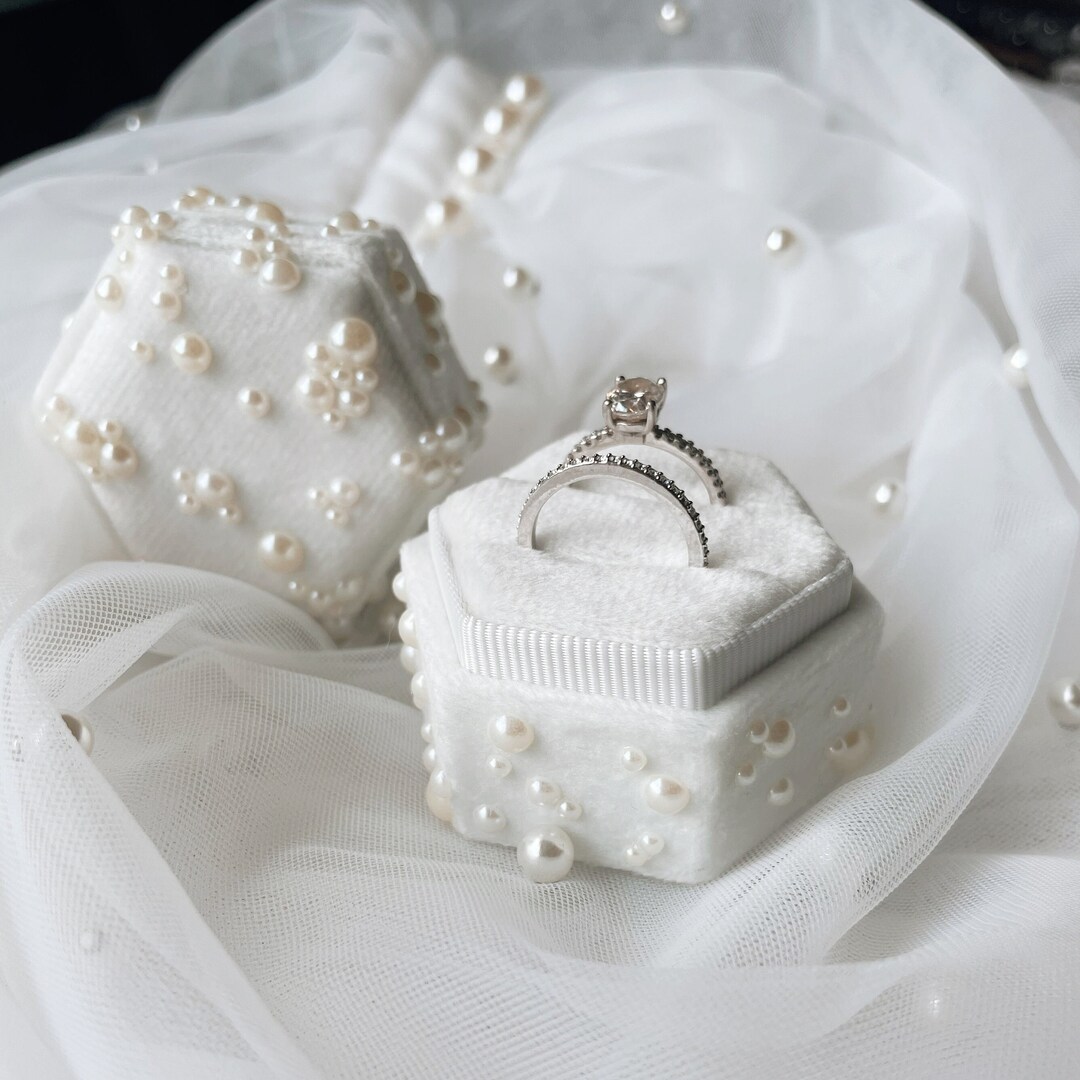 Double Ring Box for Wedding Pearl Velvet Ring Box Ring Bearer Groomsmen Ring Box White Velvet ...