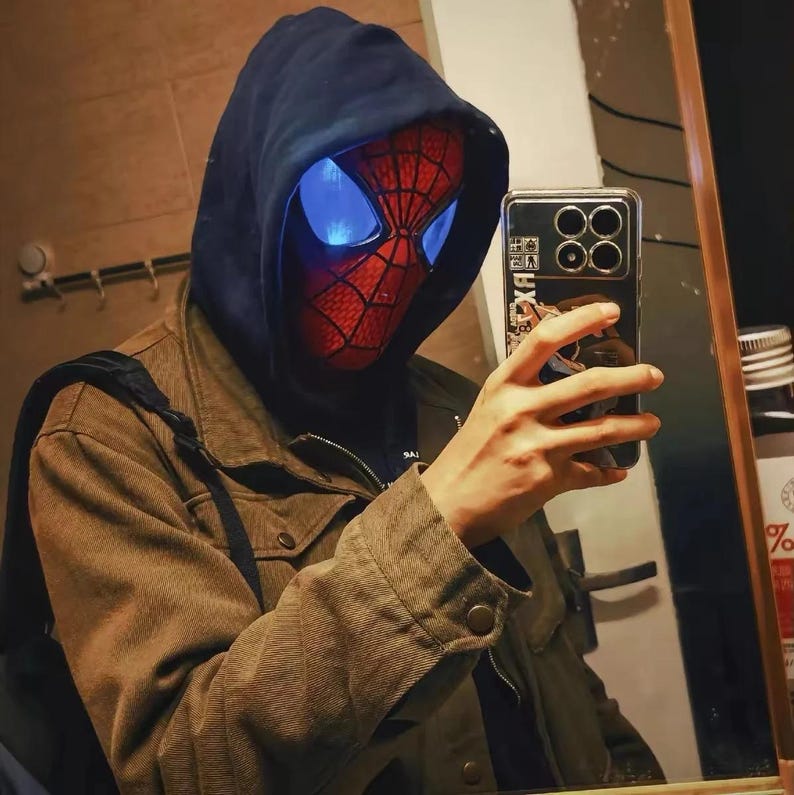 Custom Spider Visor, LED Eyes Moving Eyes Ring Controller - Etsy
