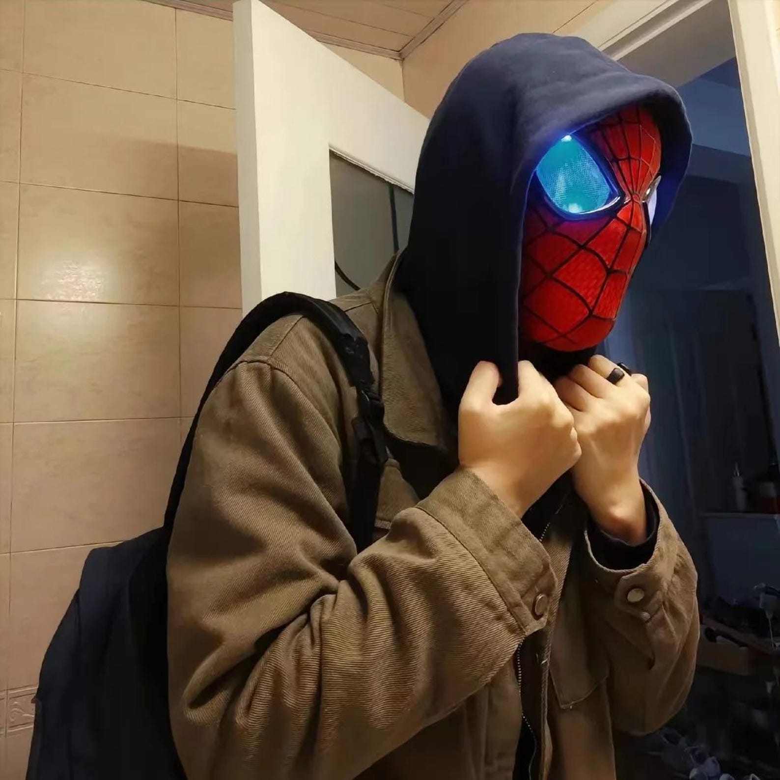Custom Spider Visor, LED Eyes Moving Eyes Ring Controller - Etsy
