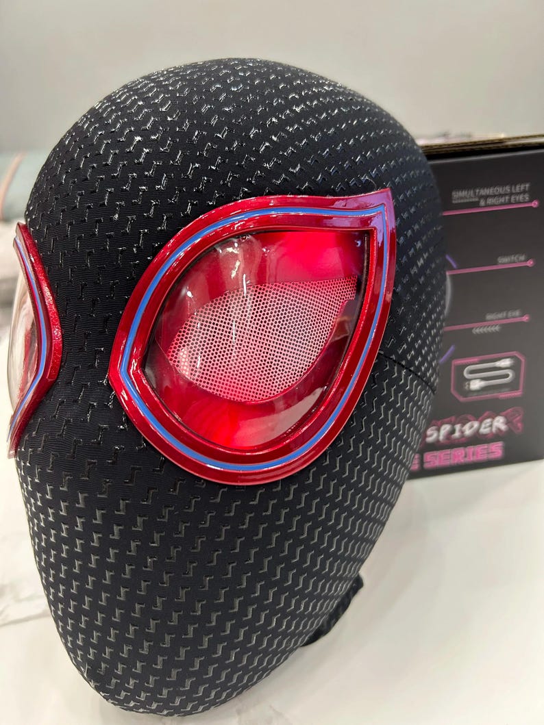Custom Spider Miles Visor, LED Eyes Moving Eyes Ring Controller Morales ...