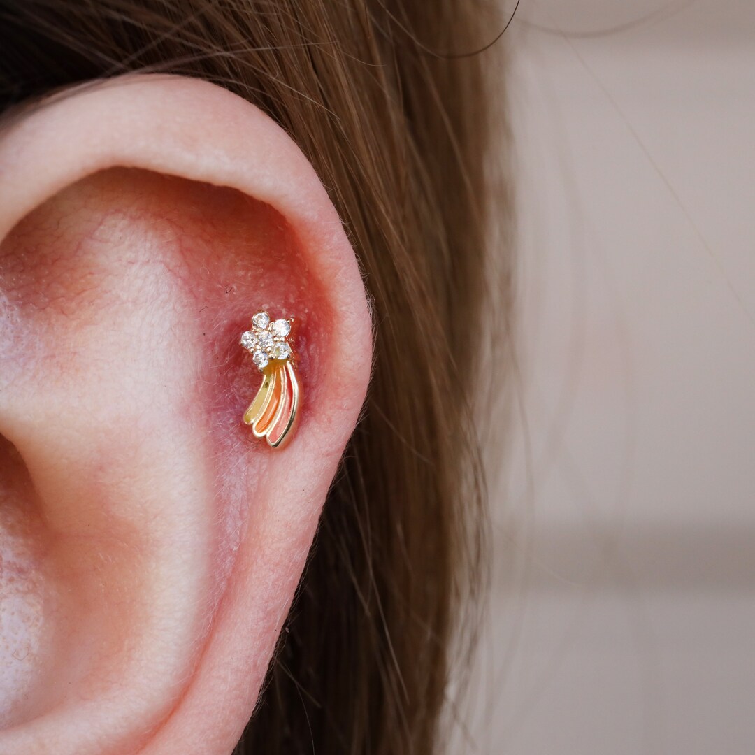 14K Solid Gold Comet Piercing, Minimalist Tragus Piercing, Gold Stud Piercing, Stud Ear Piercing ...