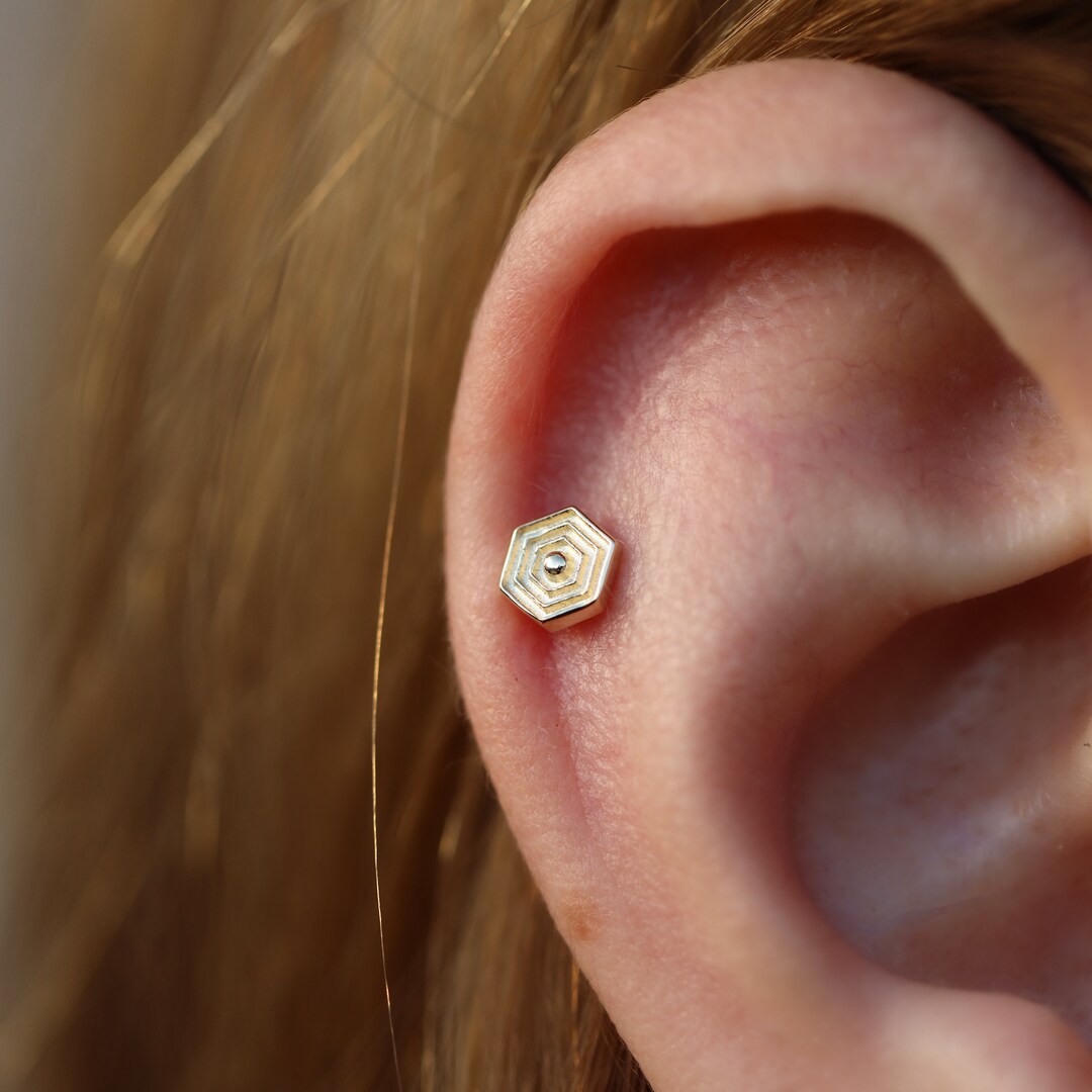 14K Solid Gold Spider Web Piercing, Minimalist Tragus Piercing, Gold ...