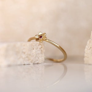 14K Solid Gold Flower Ring - Dainty Flower Ring for Women - Thin Band ...