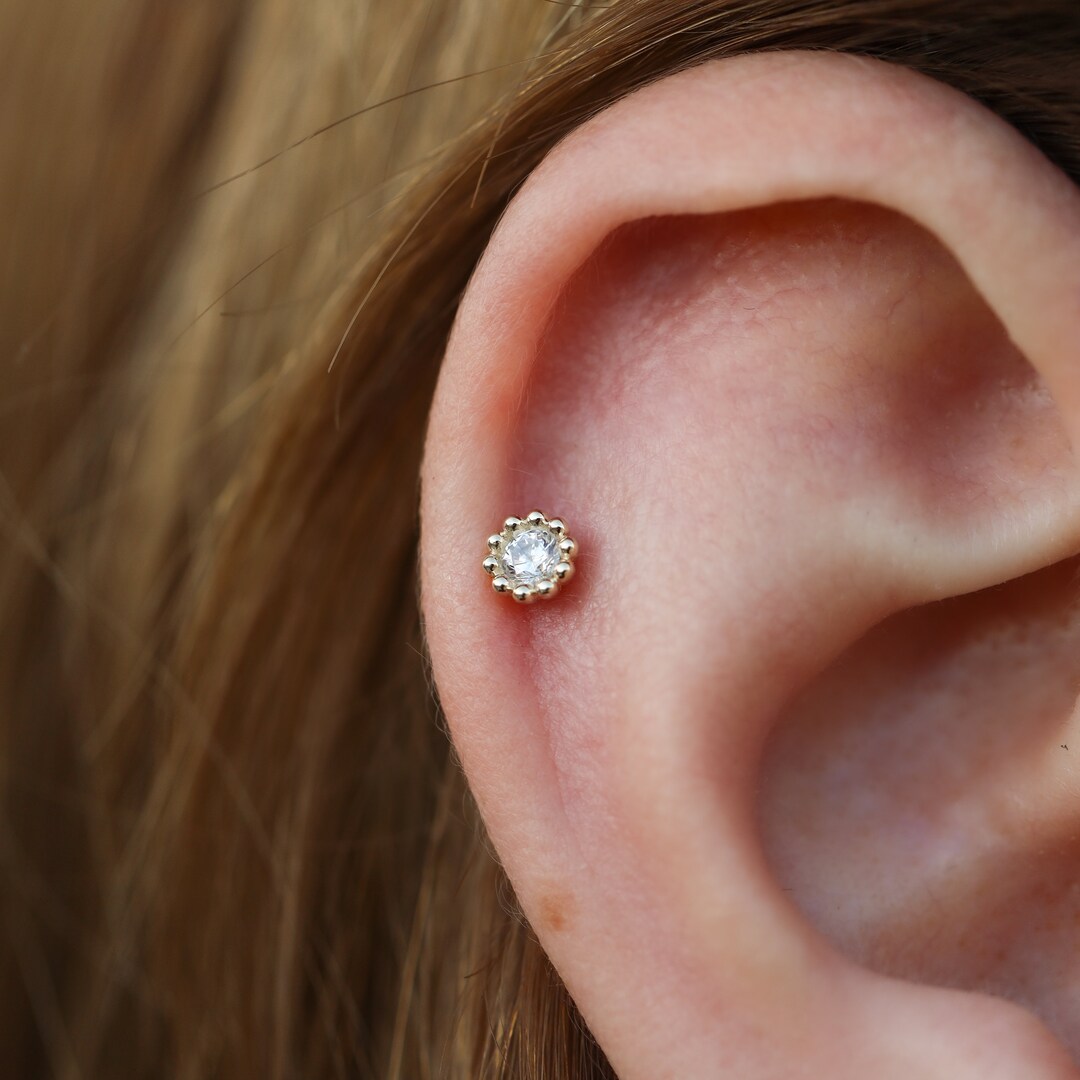 14K Solid Gold Flower Solitaire Piercing,minimalist Tragus Piercing ...