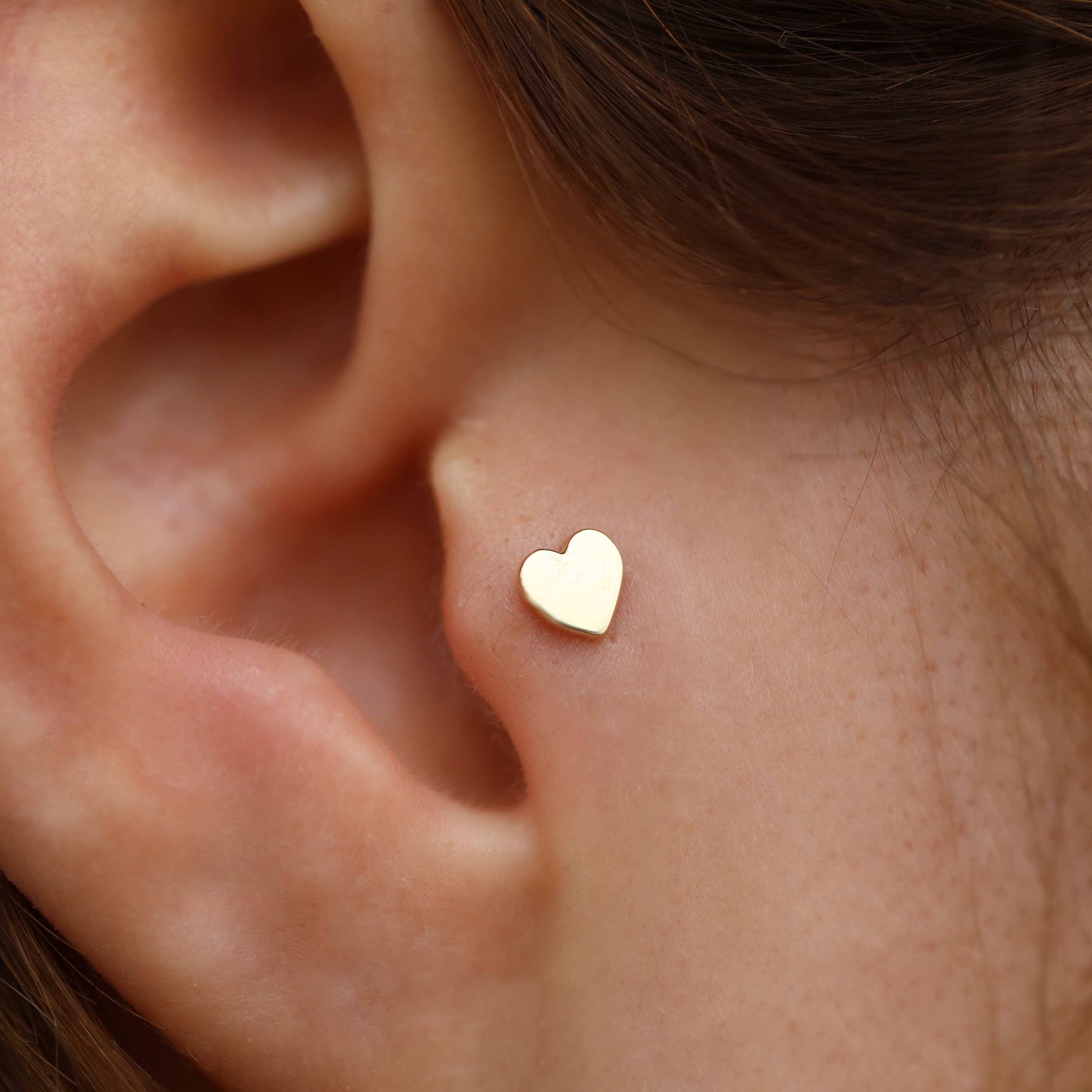 14K Solid Gold Heart Piercing, Minimalist Tragus Piercing, Gold Stud ...