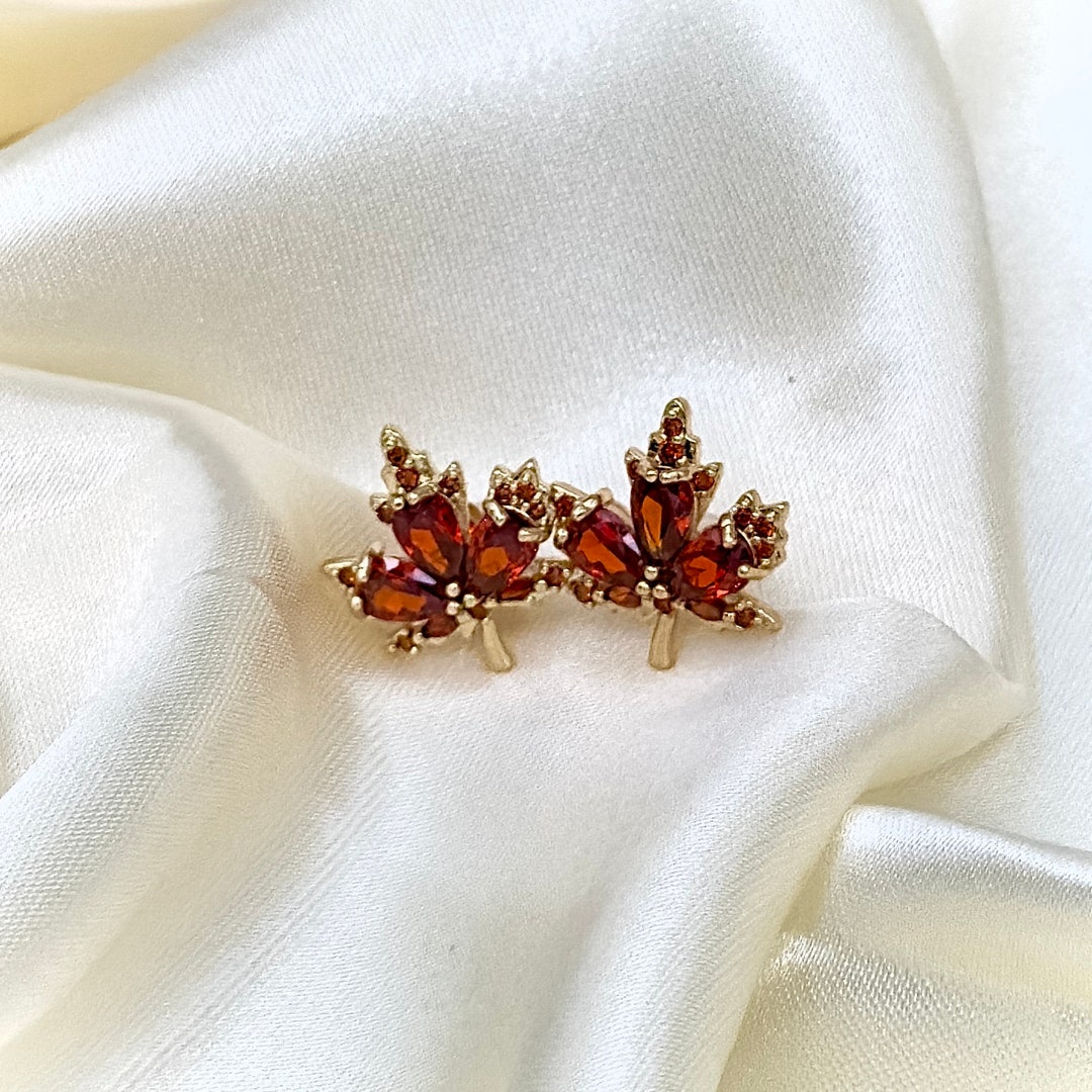 Maple Leaf Earrings | Gold Stud Earrings | Maple Leaf Design | Fall ...