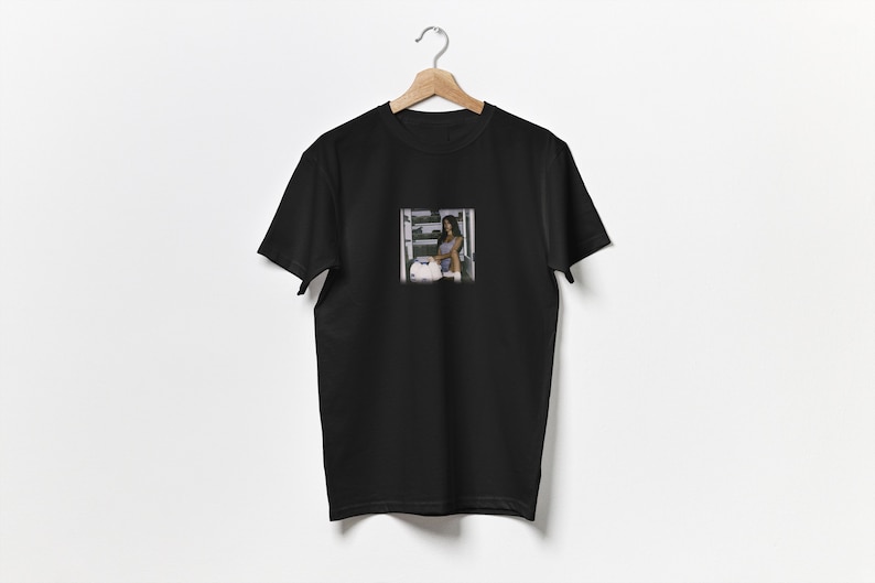 Madison Beer 'icon' T-shirt, Madison Beer T-shirt, Madison Beer Merch ...