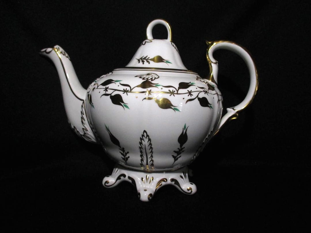 Royal Chelsea Golden Jade Dinnerware Made in England Bone China ...