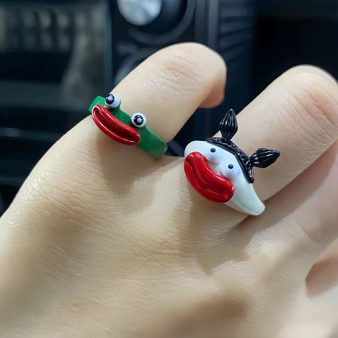 Vibrant Lips: A Cute Open Ring for Adding a Dash of Red to Your Style ...