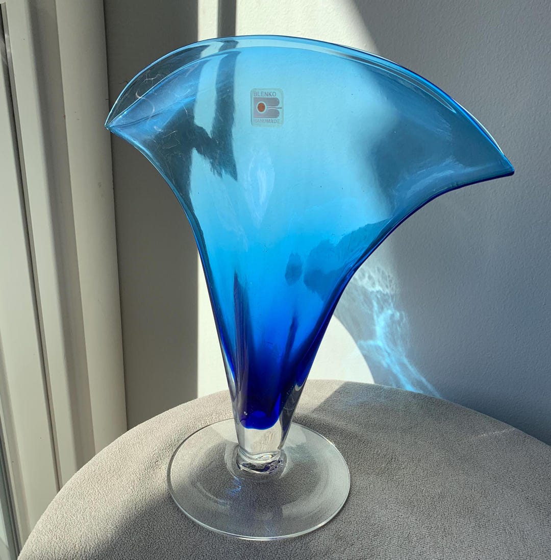 Vintage Blenko Handblown Sapphire Blue Fan Art Glass Vase | Model #872 ...