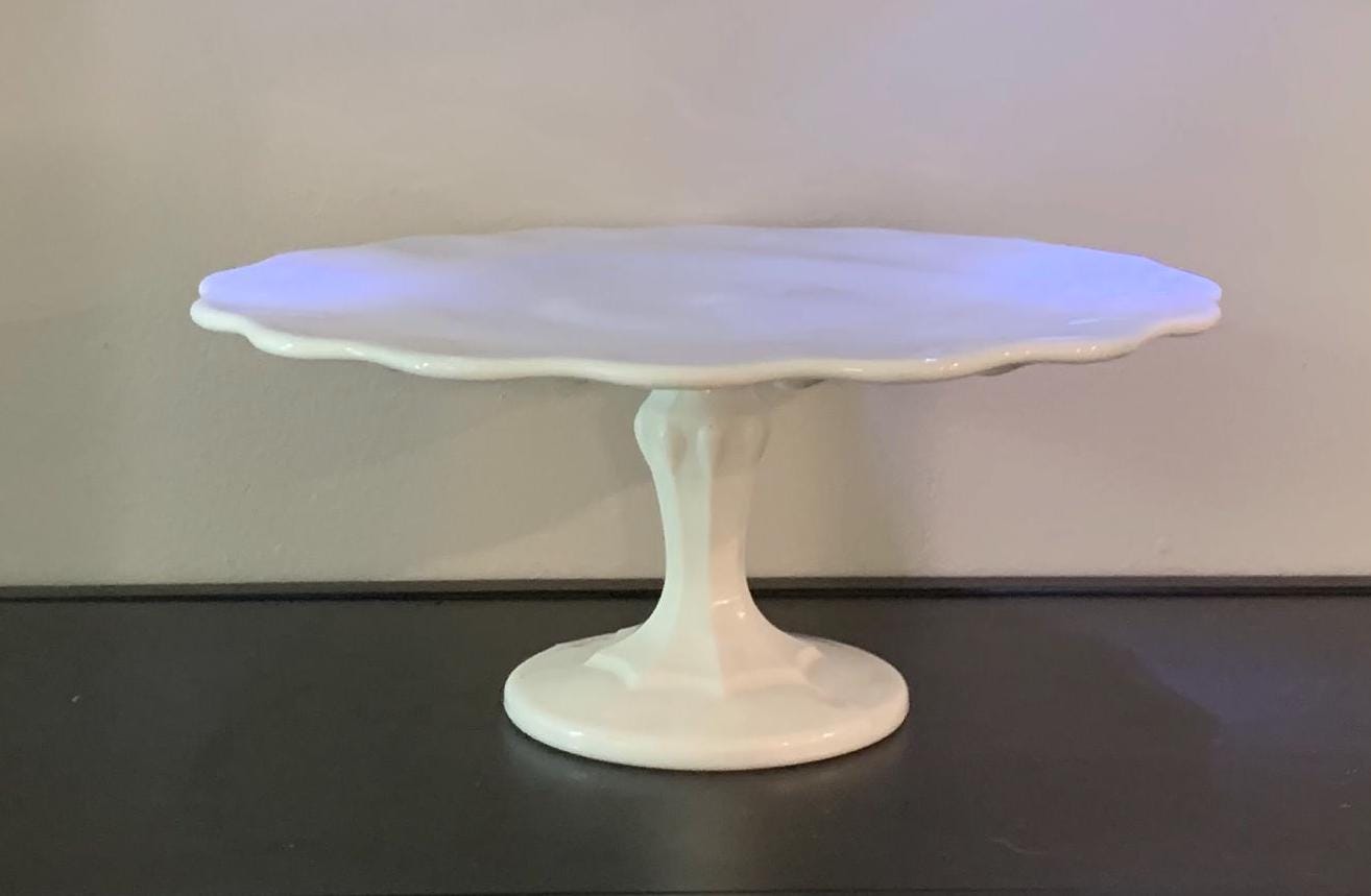 Indiana Glass Milk Glass Cake Plate | Indiana Glass Teardrop | Cake ...
