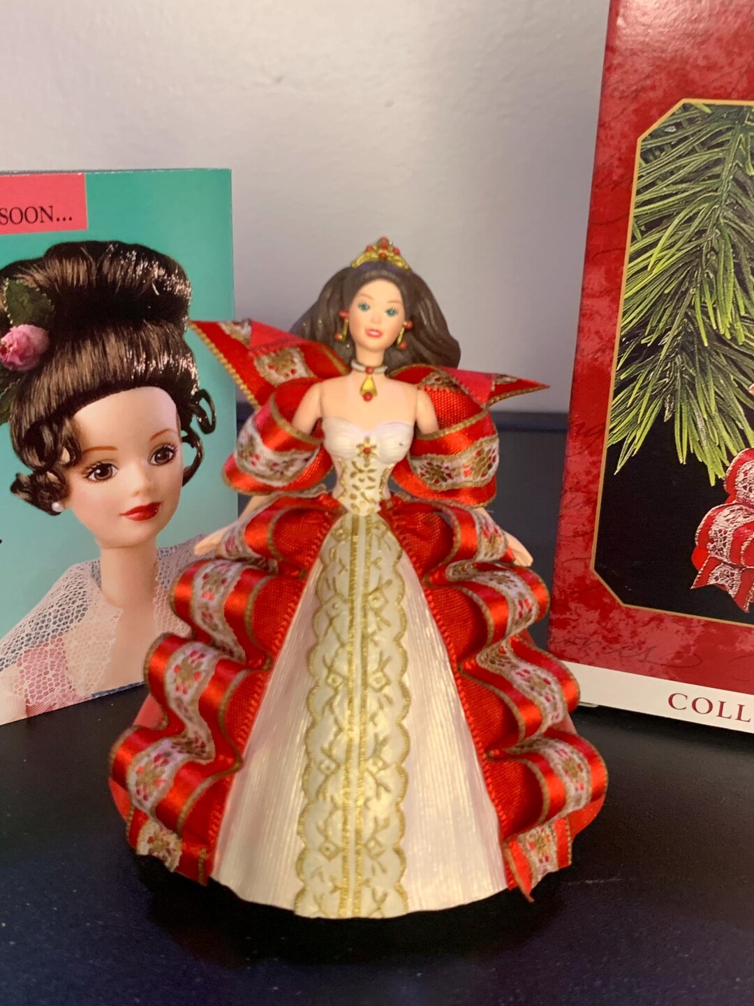 Christmas Holiday Barbie 1997 Vintage Hallmark Collector's Series ...
