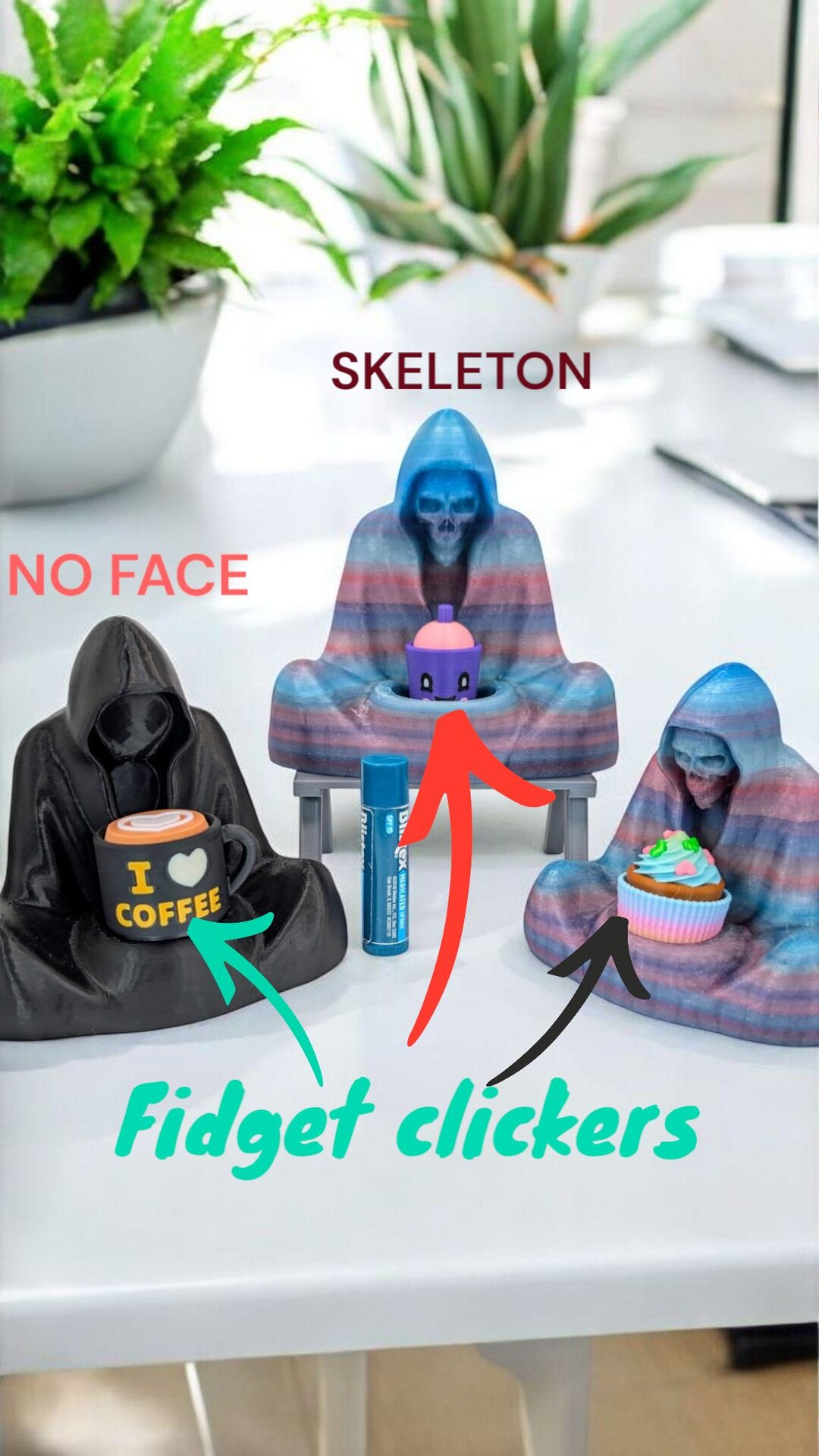 Reaper's Rest: Guardian of the Treats | Hooded Figurine With Fidget ...